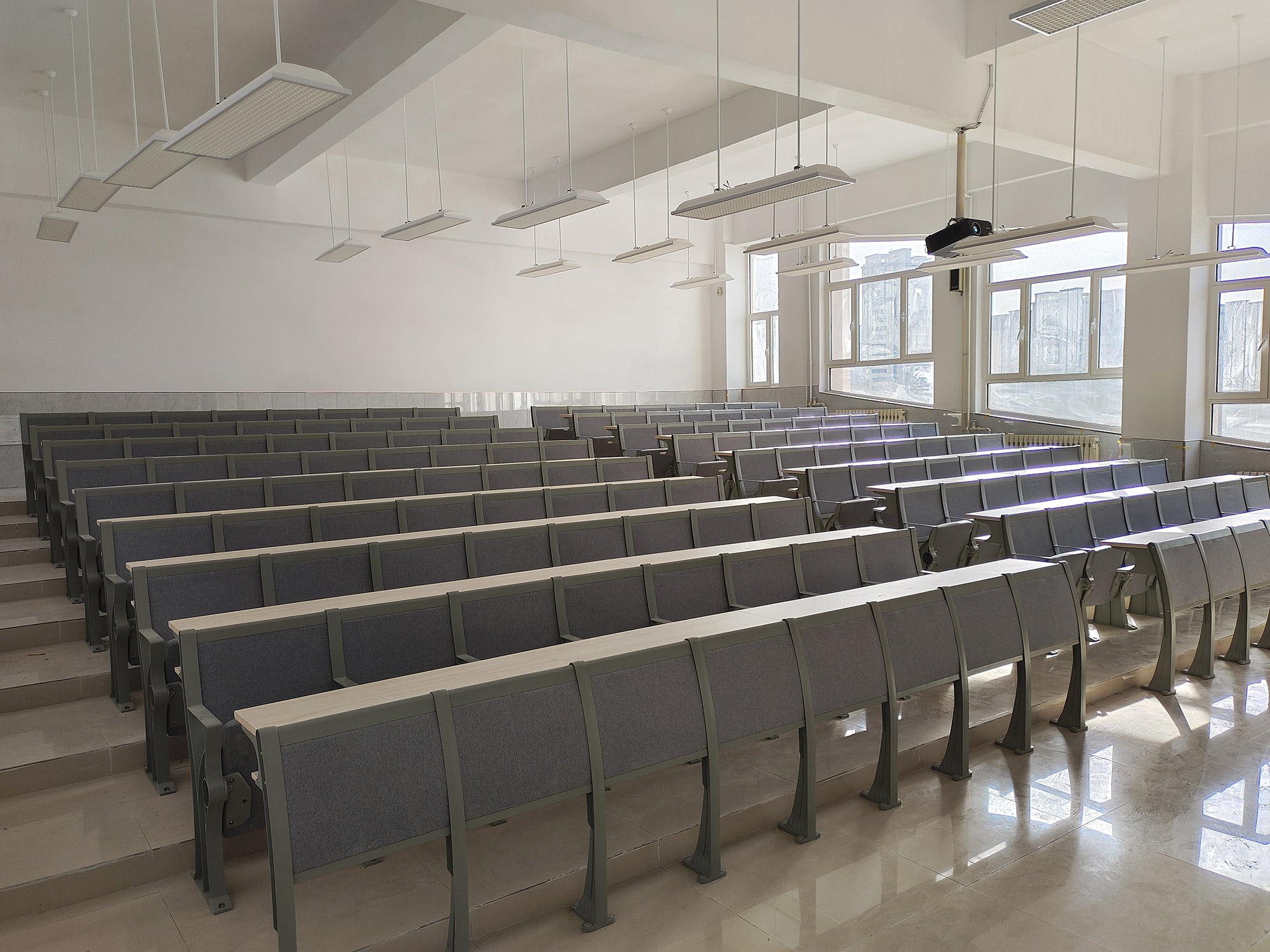 What’s the Advantage of Using Ladder Classroom Desk and Chair - YingChi